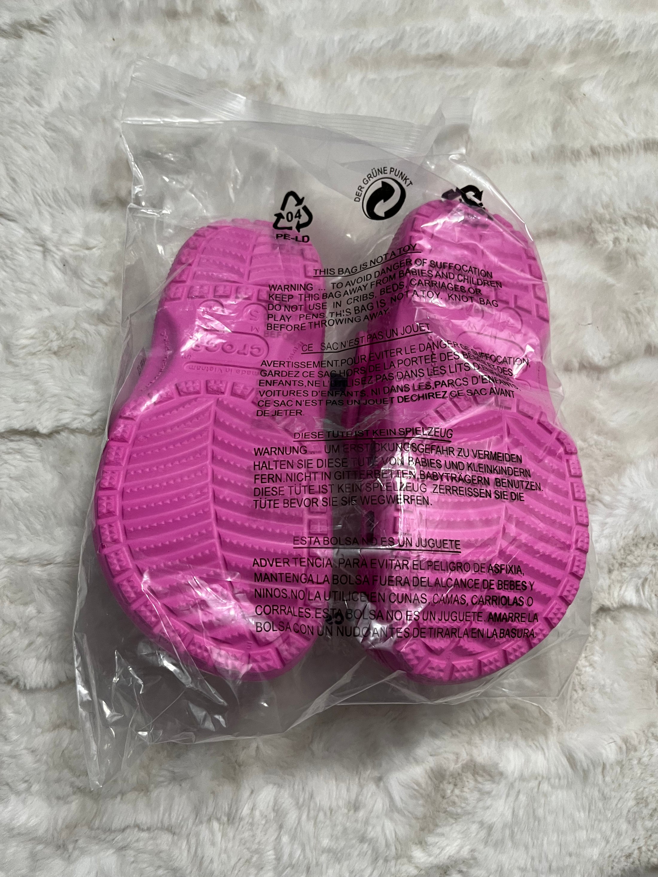Light Pink Crocs – Rockin Crocs & Crafts